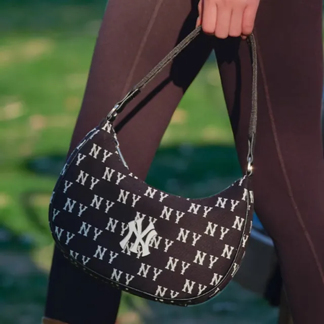 【MLB】腋下包 肩背包 MONOGRAM系列 紐約洋基隊(3ABQS014N-50BKS) - momo購物網 - 好評推薦 -2024年2月